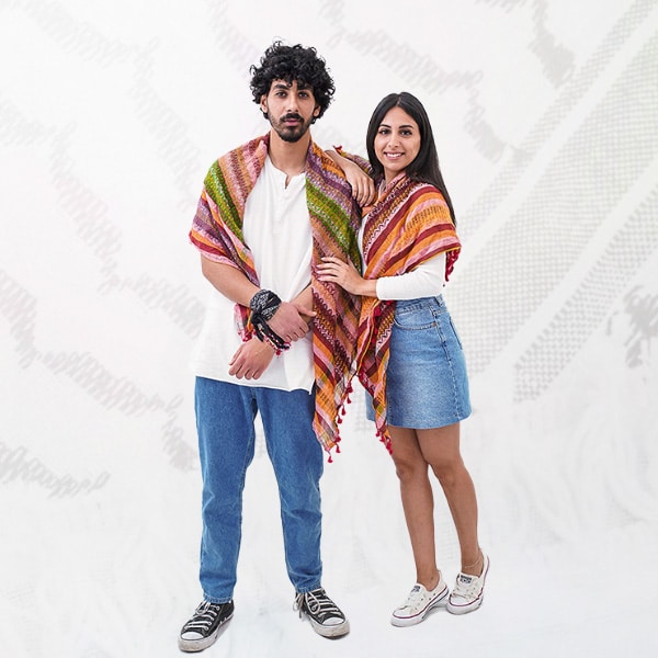 How to Wear the Kufiya, Keffiyeh, Shemagh – Kufiya.org