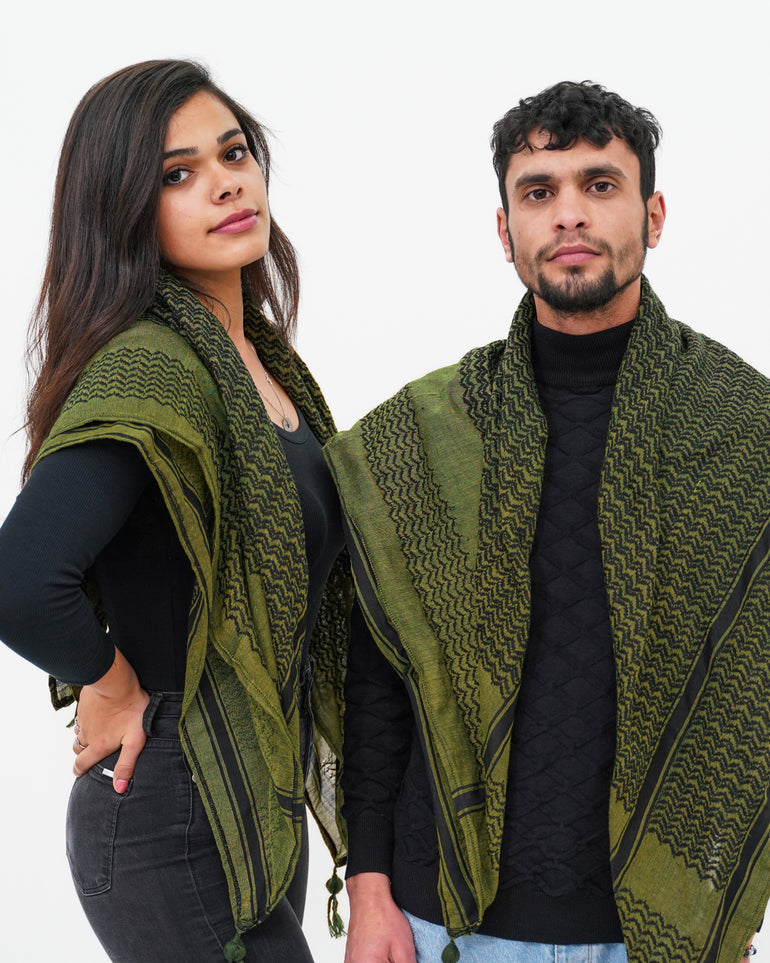 15 Ways to Wear a Keffiyeh & Shemagh (PHOTOS) – Kufiya.org